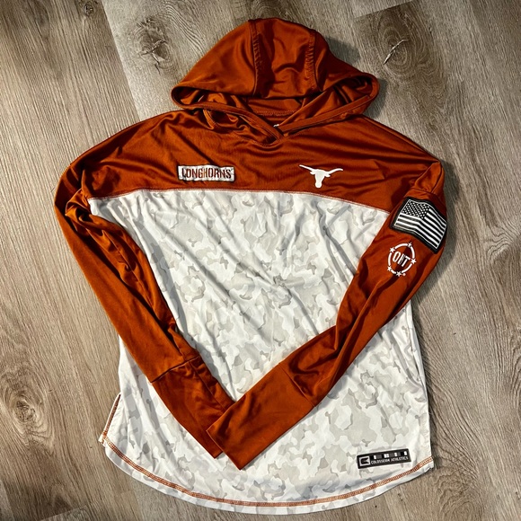 Colosseum | Tops | Texas Longhorn Long Sleeve Shirt W Hood Nwot | Poshmark